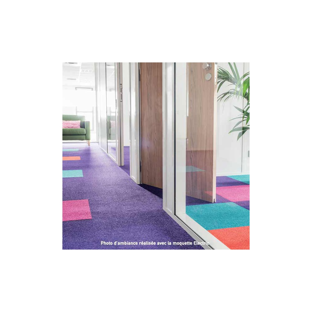 Dalle de moquette violette grand confort sur Moquette-Avenue
